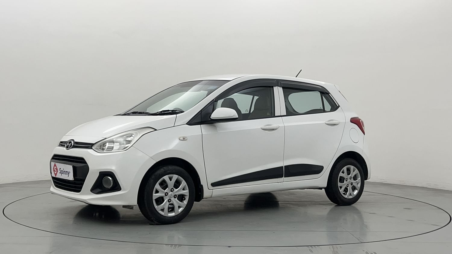 Used Grand i10 Cars from 2014 under 4 lakh rs in Delhi NCR - Second ...