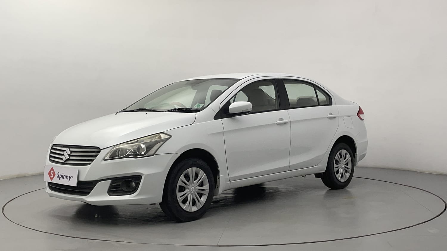 Second Hand Maruti Suzuki Ciaz - Used Ciaz in Ahmedabad - Spinny