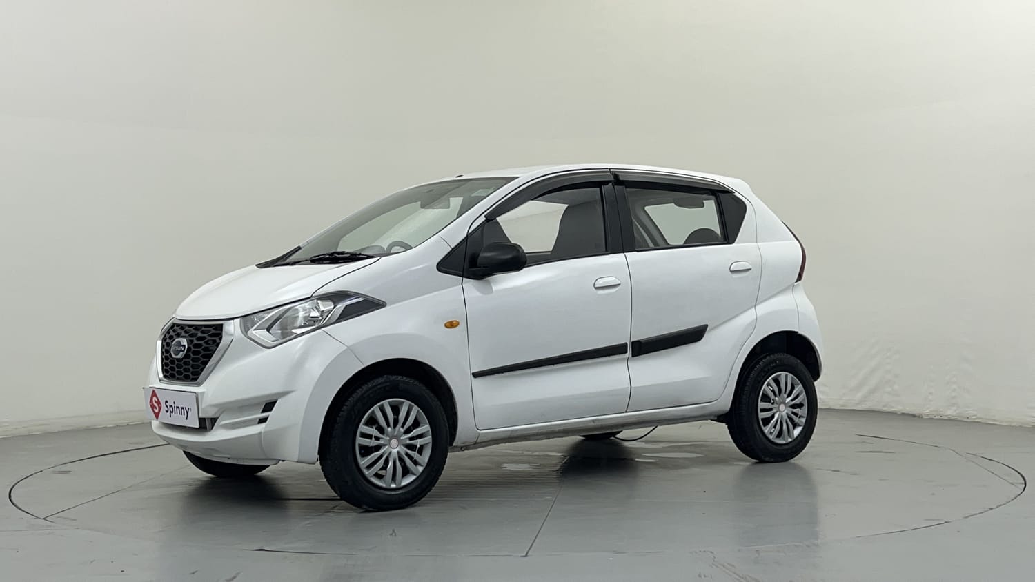 Used GO Cars at Taj Vivanta, Dwarka, Delhi in Delhi - Second Hand GO ...