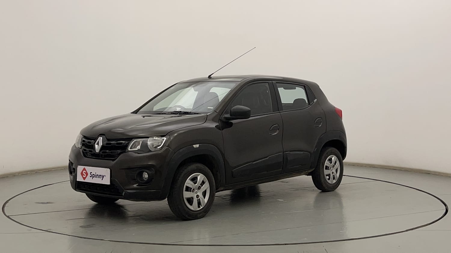 Buy Used Kwid Car in Kolkata - Second hand Kwid car - Spinny