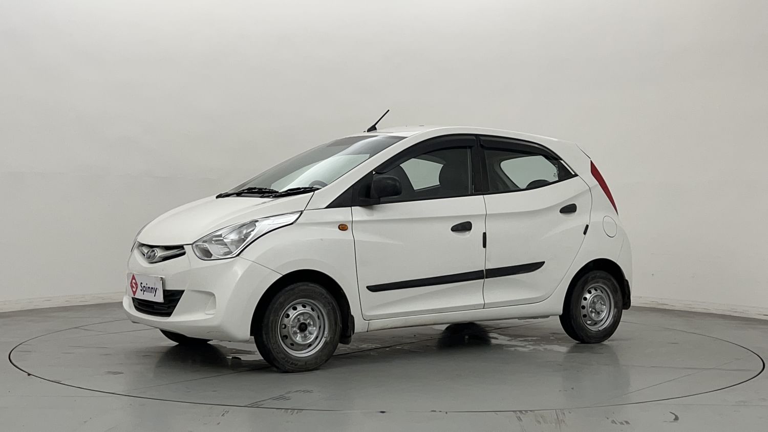 Used Eon Cars in Delhi NCR - Second Hand Eon Cars Delhi NCR | Spinny