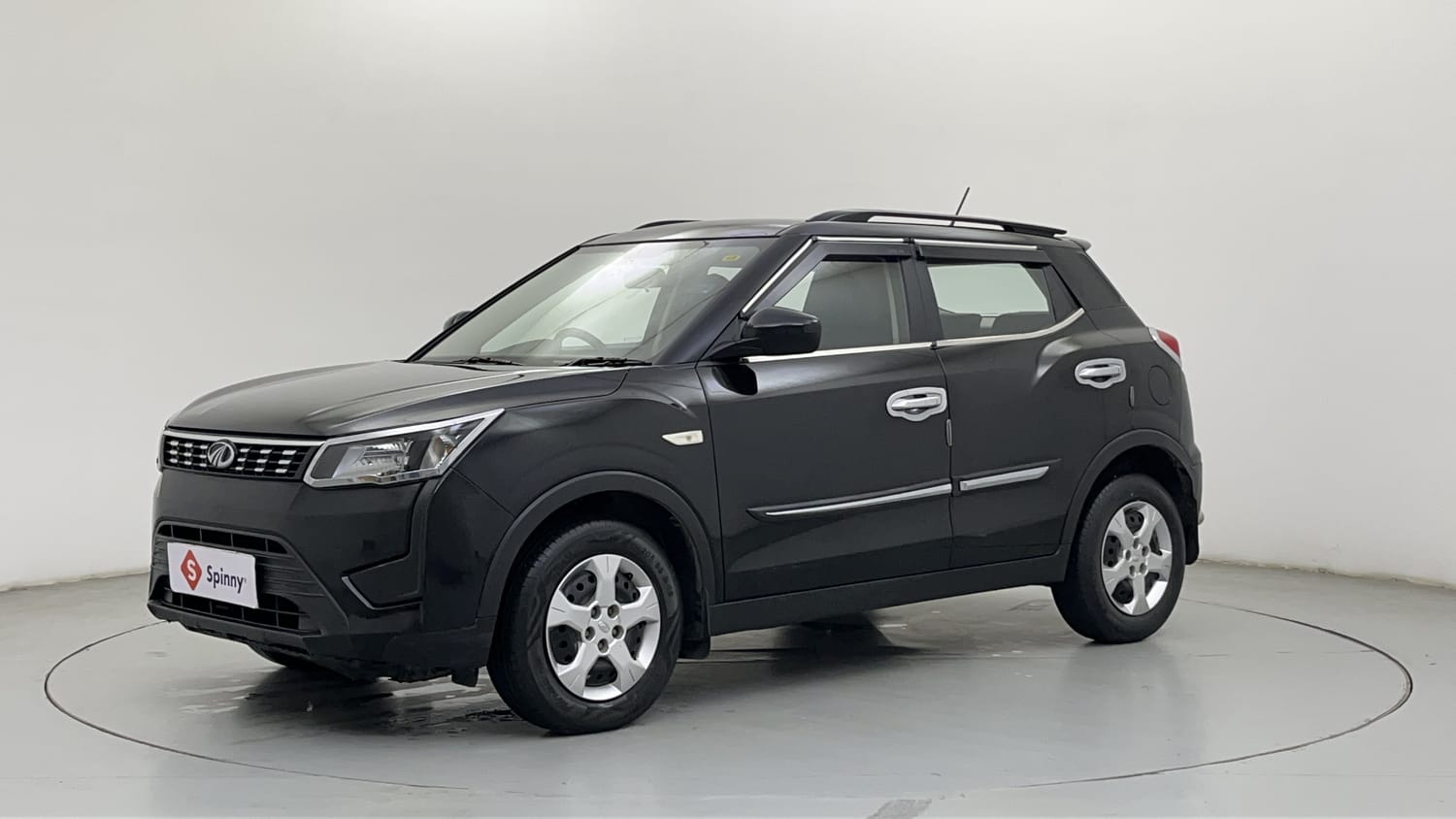 Used XUV 300 Cars in Lucknow - Second Hand XUV 300 Cars Lucknow | Spinny