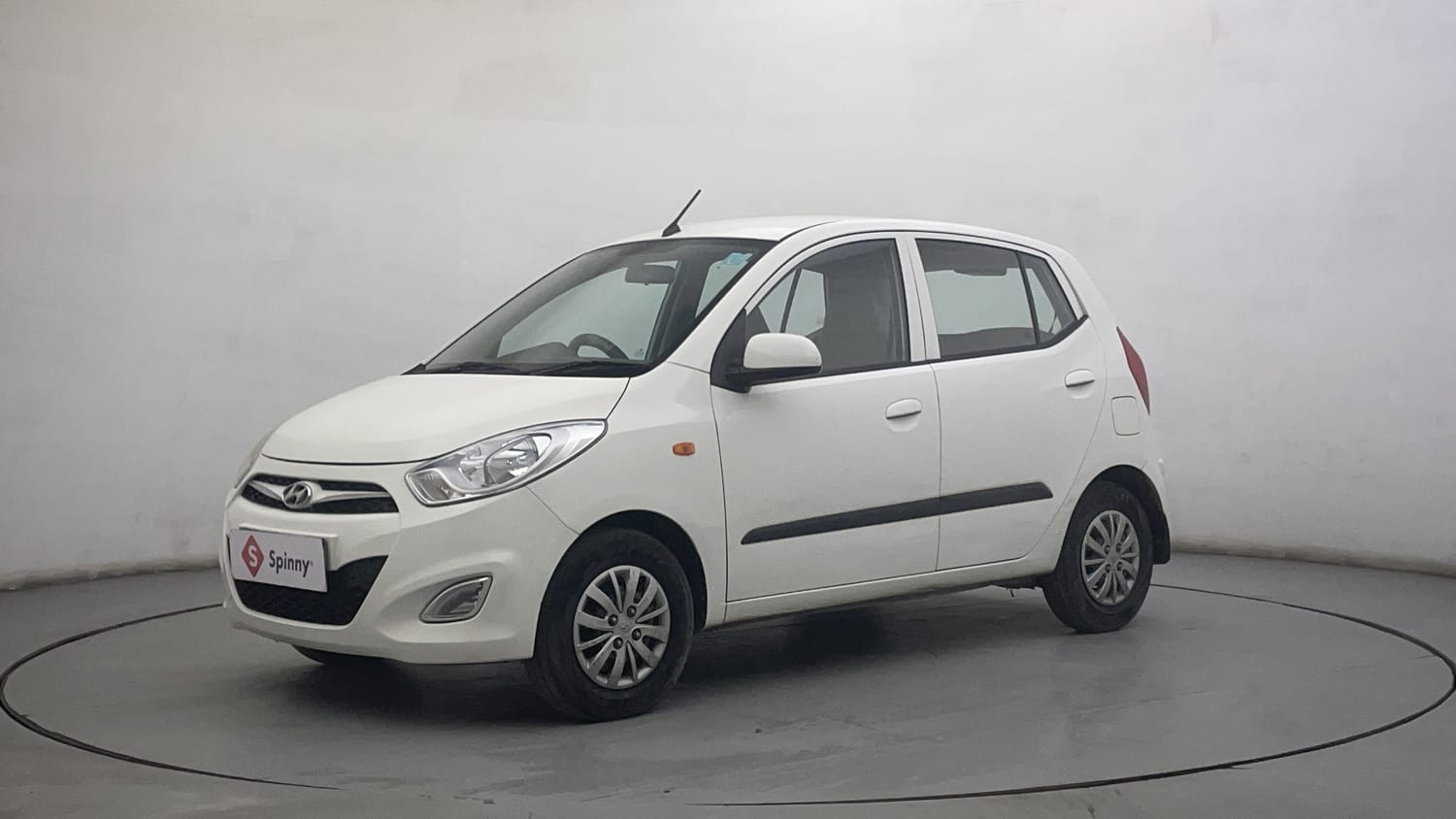 Used 2016 Hyundai i10 Sportz 1.1 iRDE2 Petrol Manual Car for Sale in ...