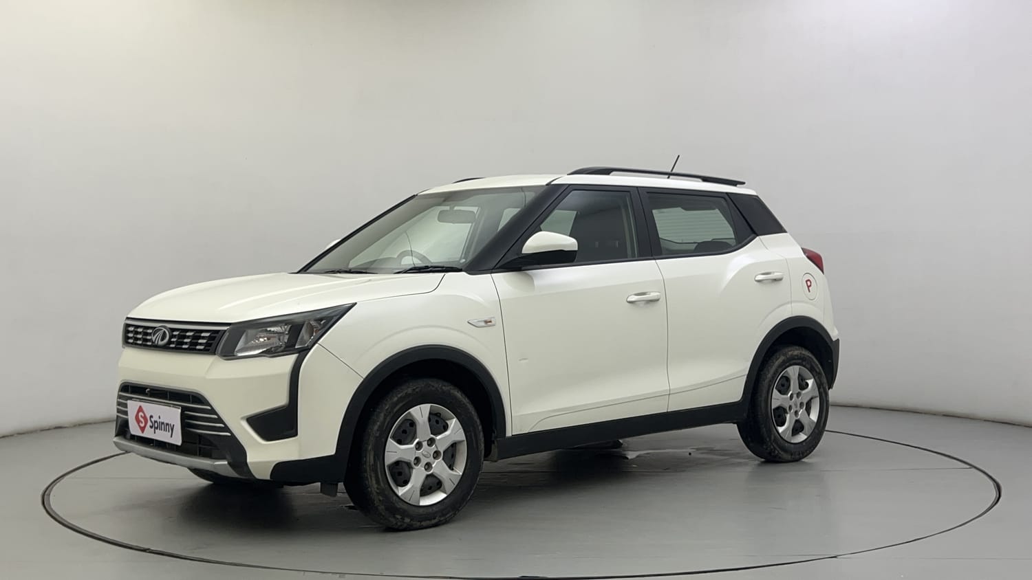 Used 2022 Mahindra XUV 300 W6 1.2 Petrol Manual Car for Sale in ...