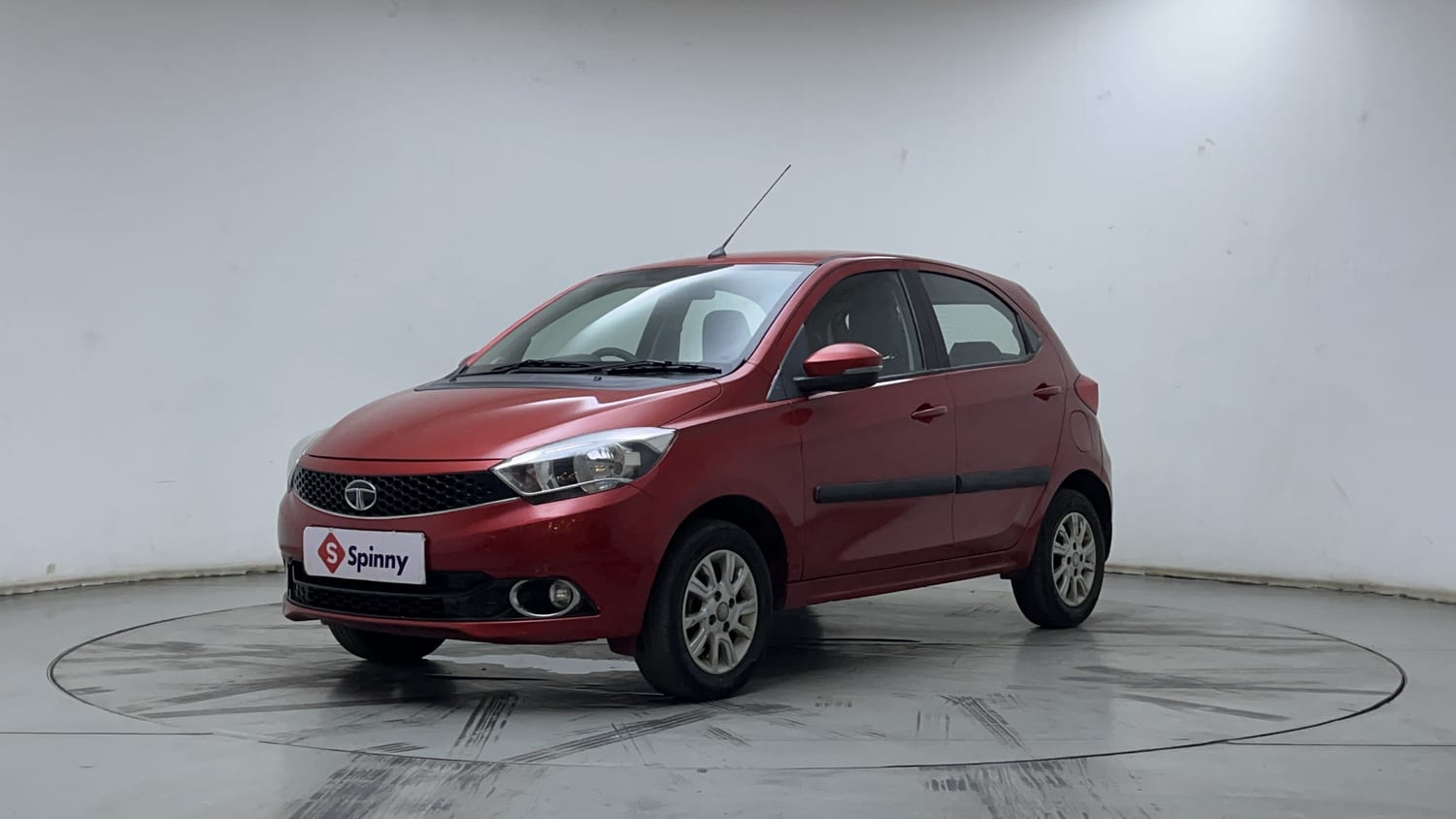 Used 2019 Tata Tiago Revotron XZ Petrol Manual Car for Sale in ...